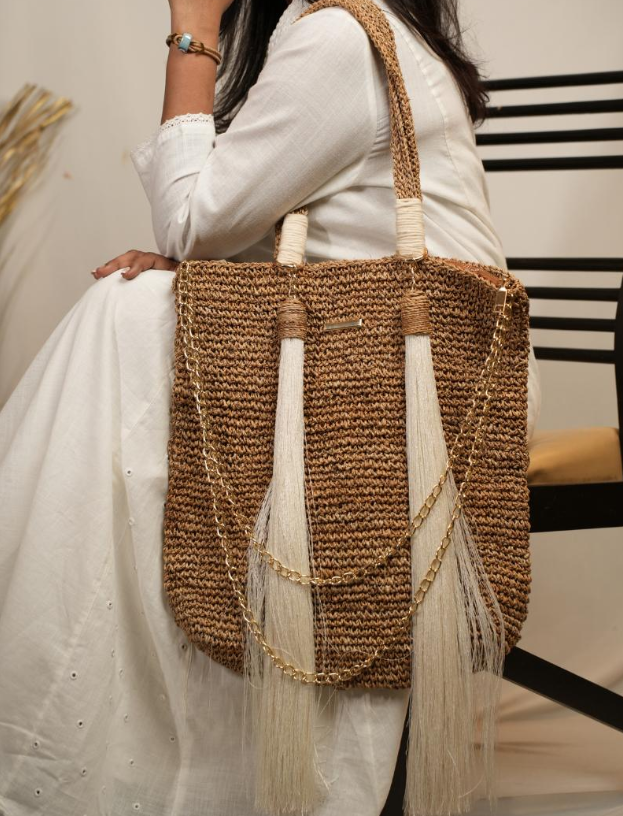 6 Reasons Why Vegan Cork Handbags Are Better – Sustainable & Stylish ...